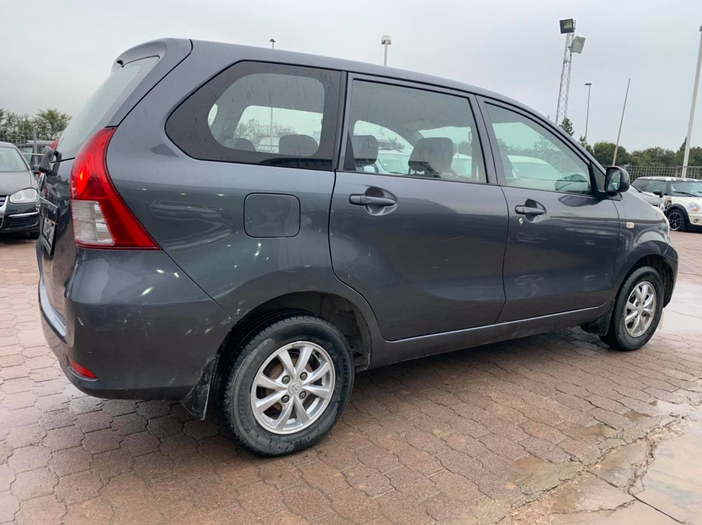 Annonce vente Toyota Avanza