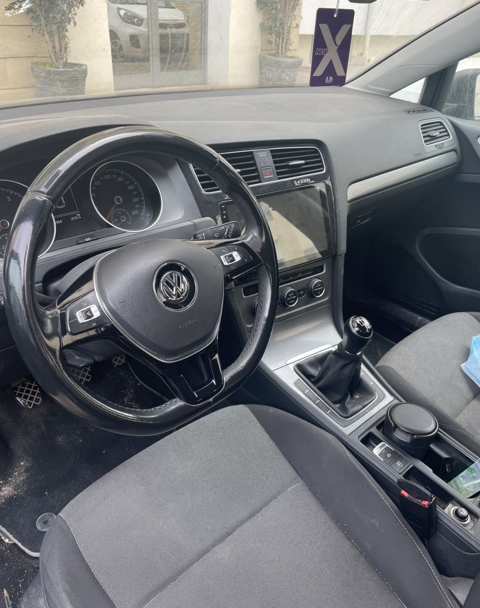Annonce vente Volkswagen Golf 7 à Tunis
