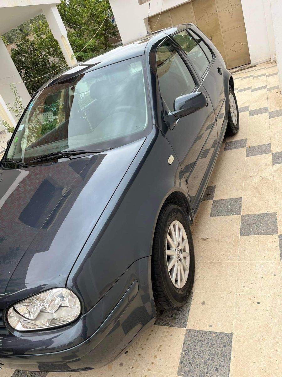 Annonce vente Volkswagen Golf 4 1.4 16V à Sfax