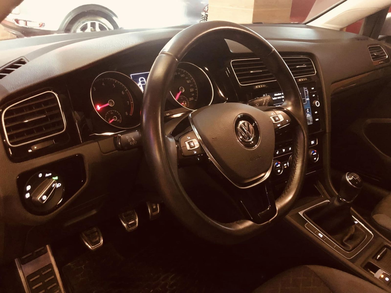 Annonce vente Volkswagen Golf 7 à Sousse
