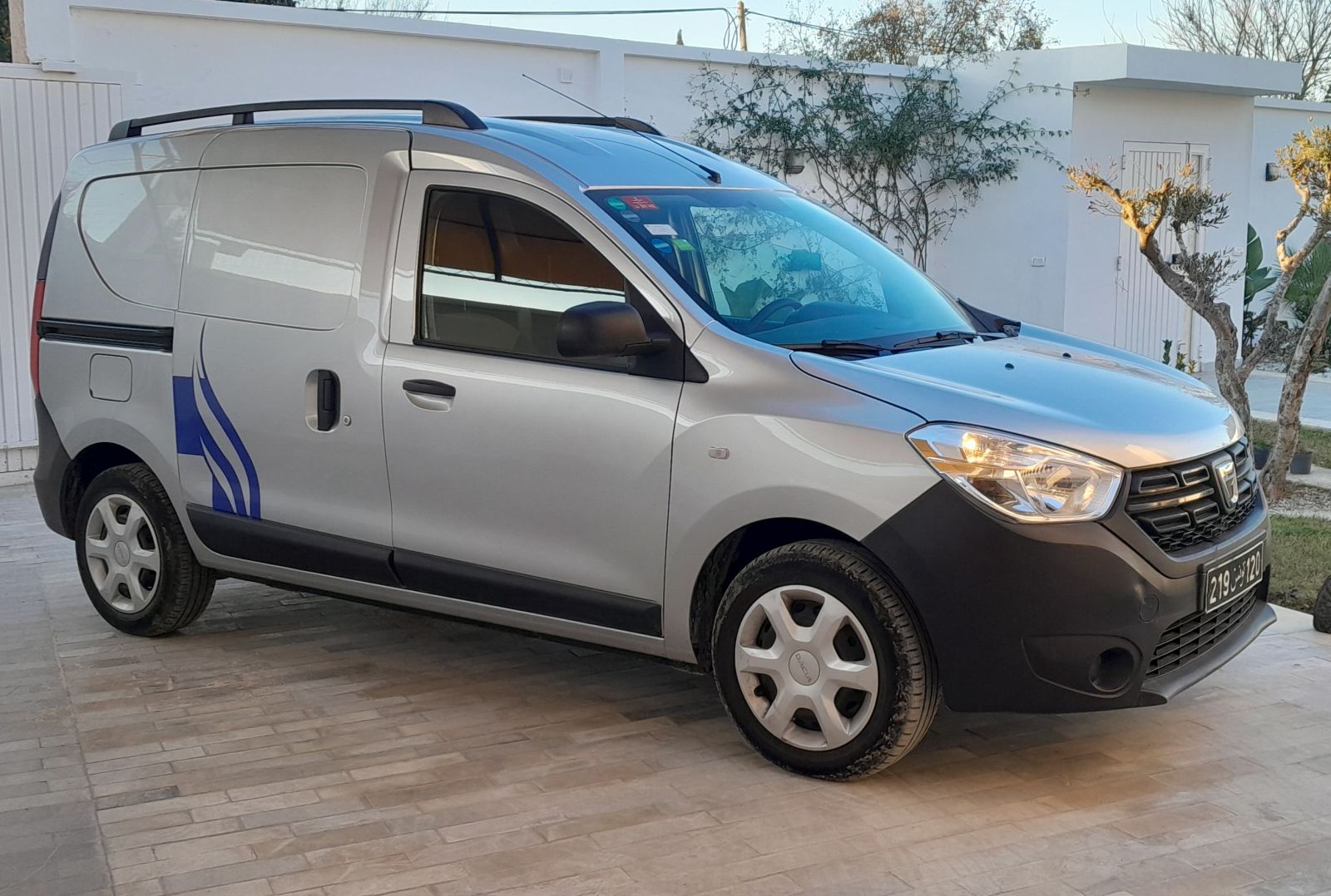 Annonce vente Dacia Dokker Van à Nabeul