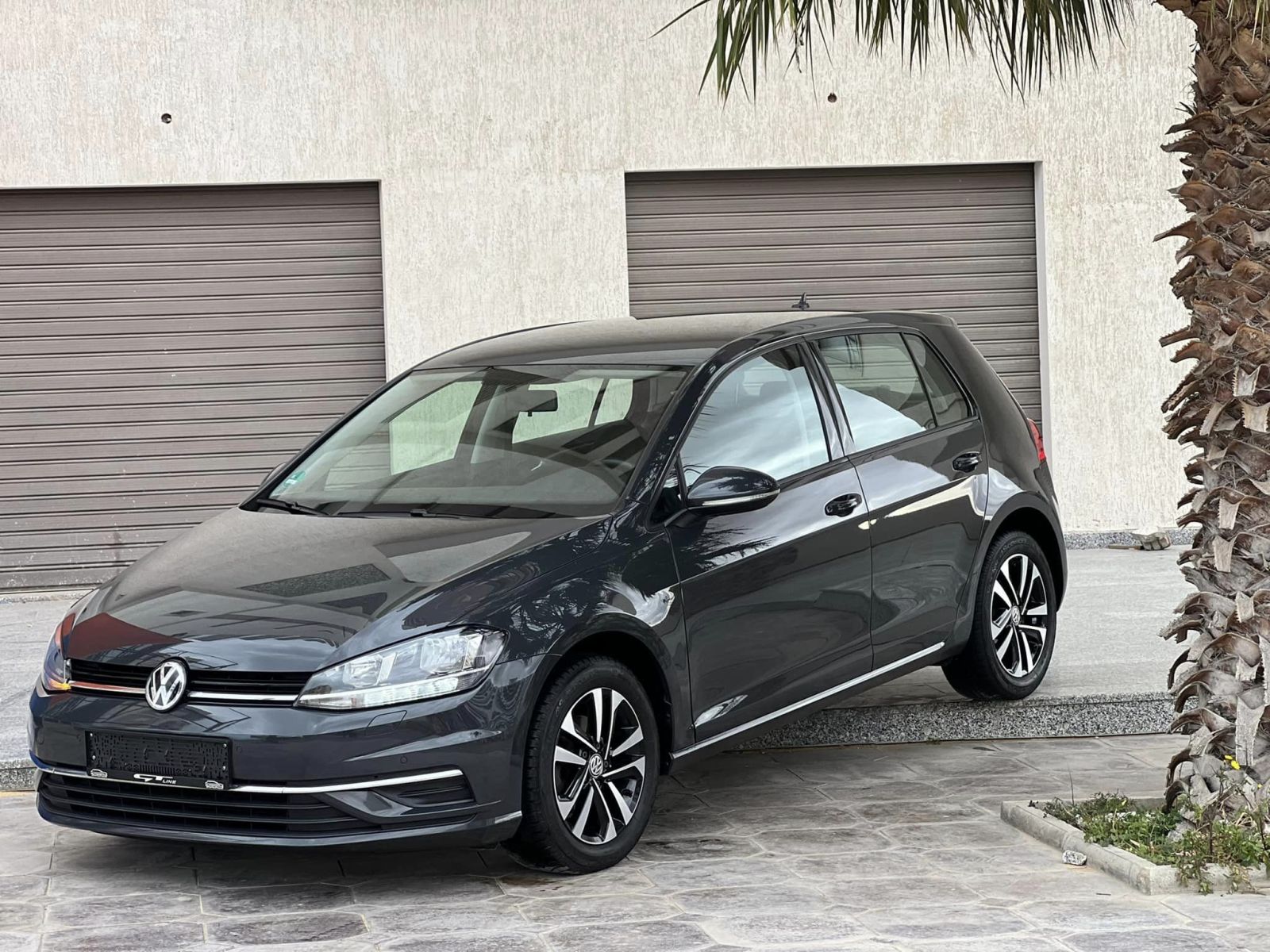 Annonce vente Volkswagen Golf 7 à Sousse