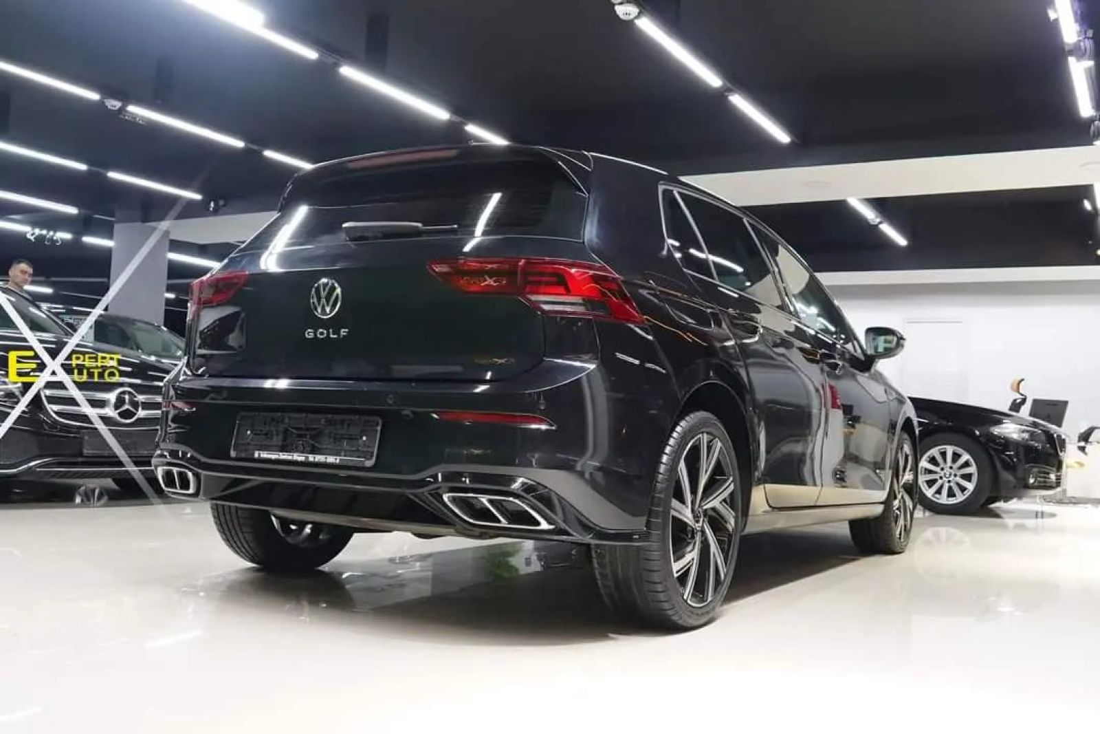 Annonce vente Volkswagen Golf 8 Kit 𝙍 line à Ariana