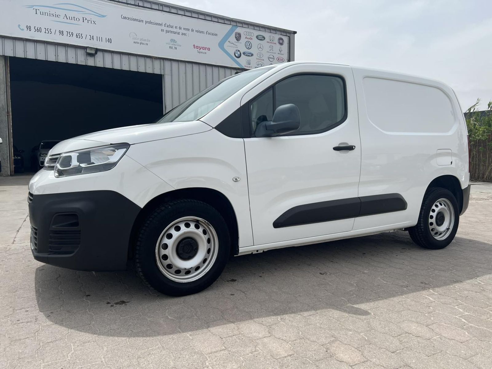 Annonce vente Citroën Berlingo Utilitaire à Ben Arous