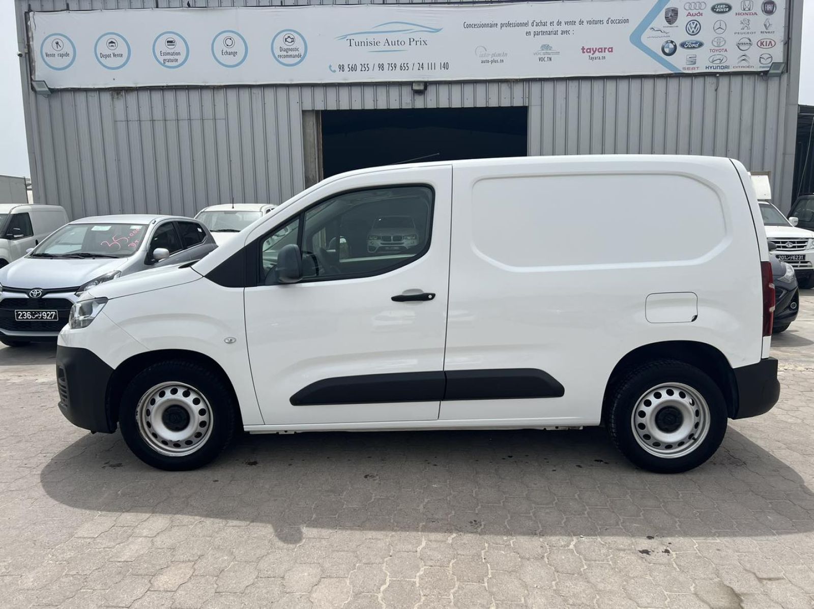 Annonce vente Citroën Berlingo Utilitaire à Ben Arous