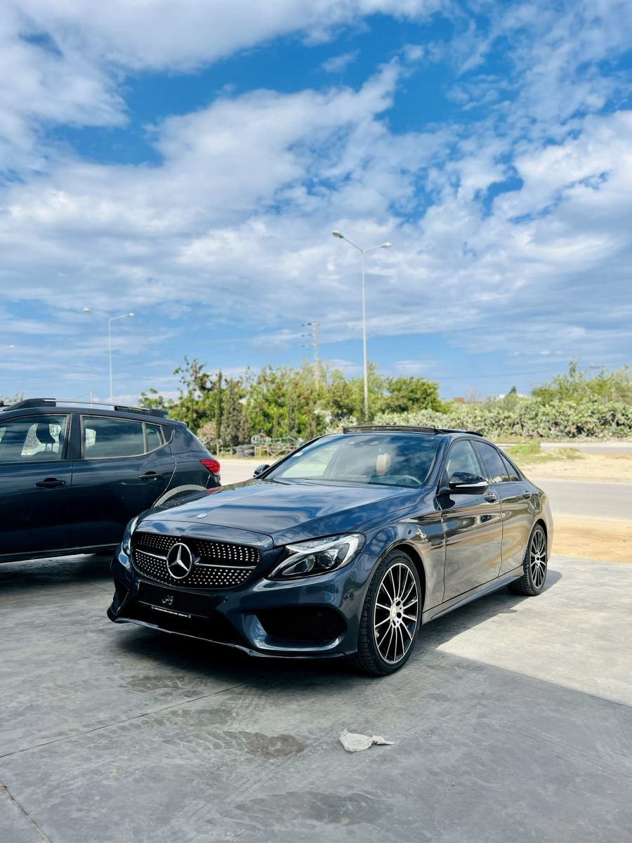 Annonce vente Mercedes-Benz Classe C 220d Pack AMG à Nabeul