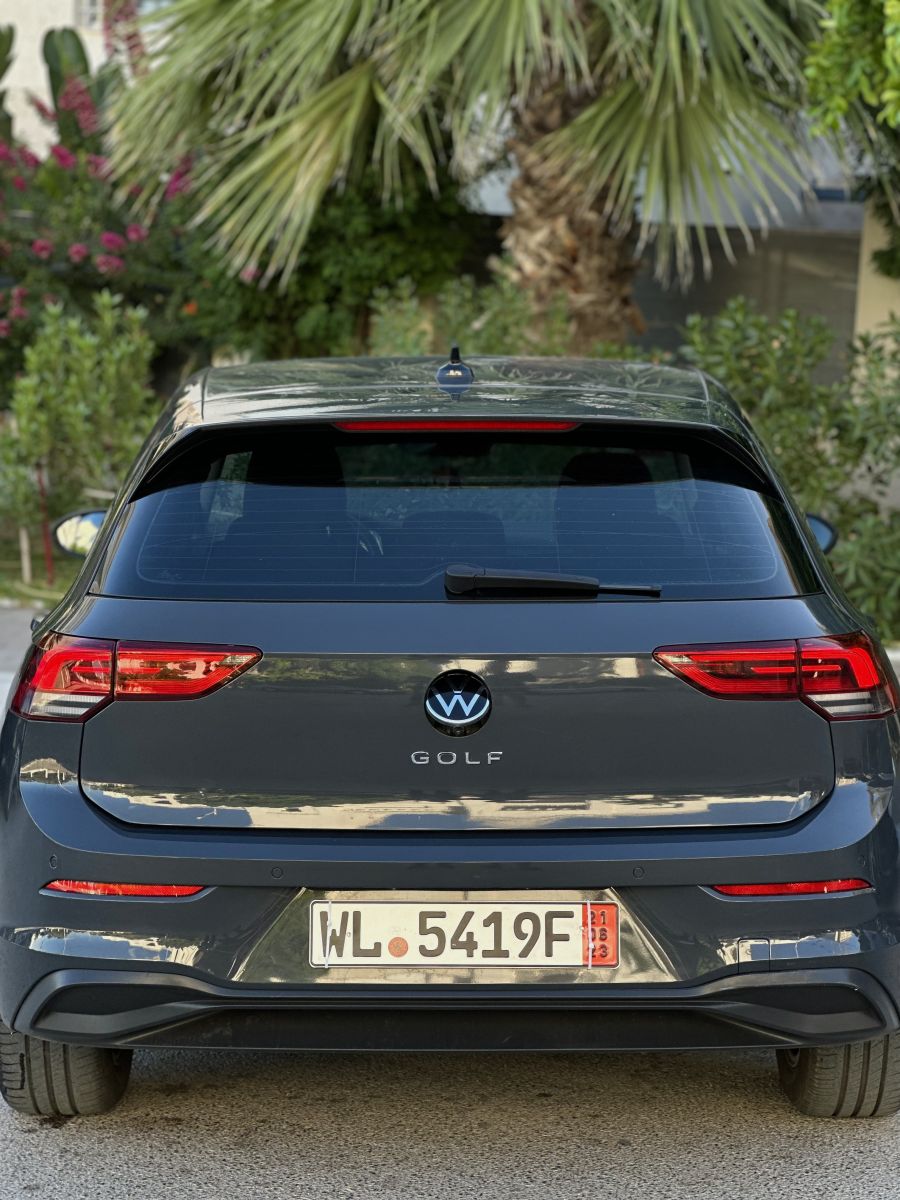 Annonce vente Volkswagen Golf 8 Active à Ariana