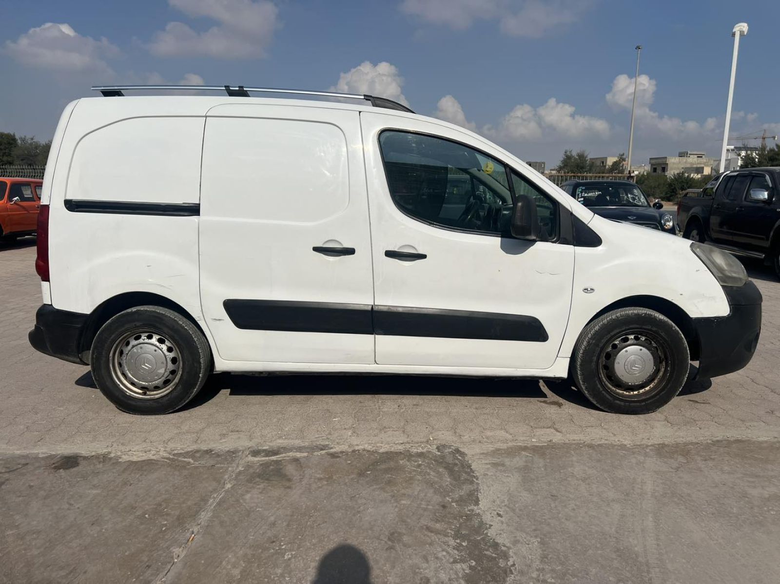 Annonce vente Citroën Berlingo Utilitaire à Ben Arous