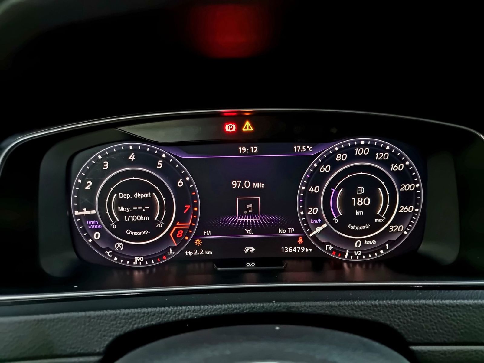 Annonce vente Volkswagen Golf 7 R_line à Tunis