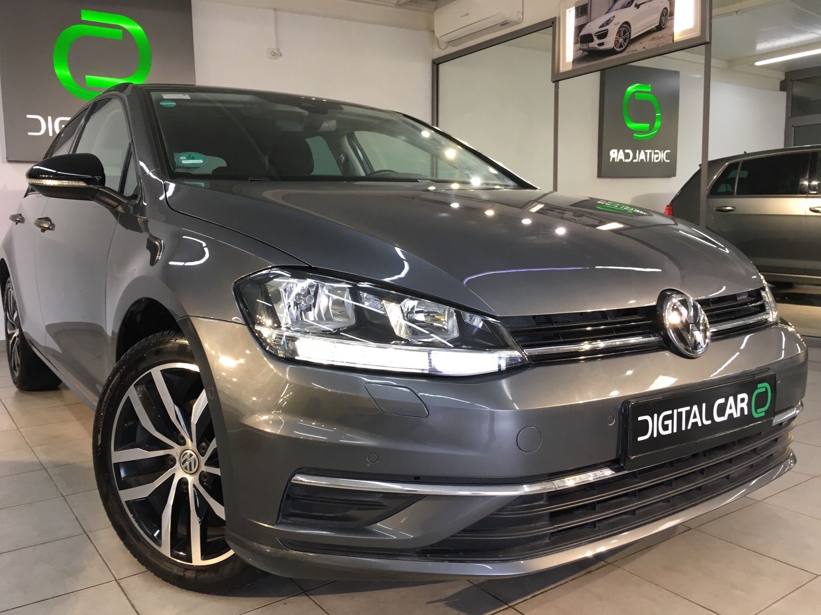 Annonce vente Volkswagen Golf 7 IQ.DRIVE à Tunis