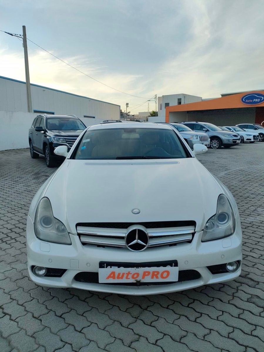 Annonce vente Mercedes-Benz CLS V6 à Ben Arous