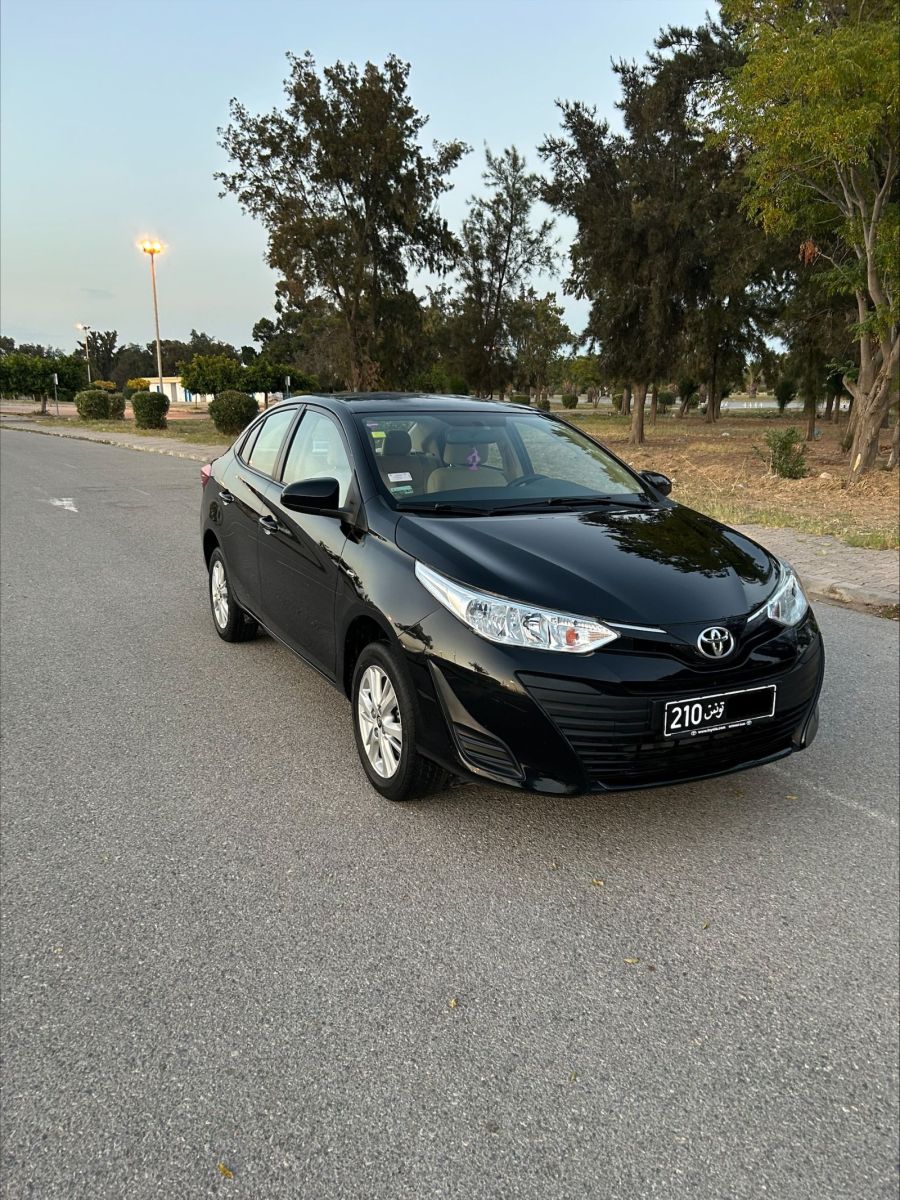Annonce vente Toyota Yaris LS à Tunis