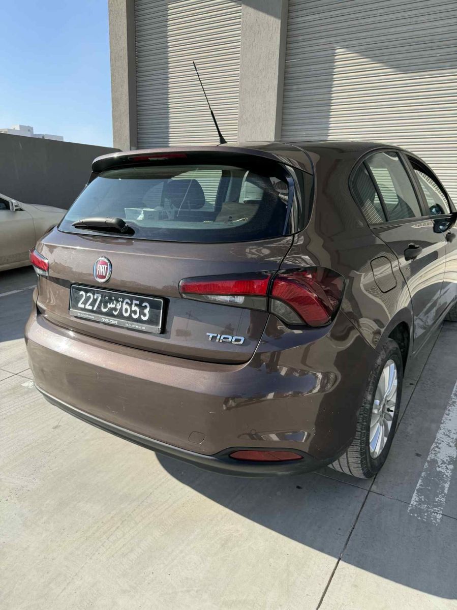 Annonce vente Fiat Tipo 5 portes Entry à Sousse